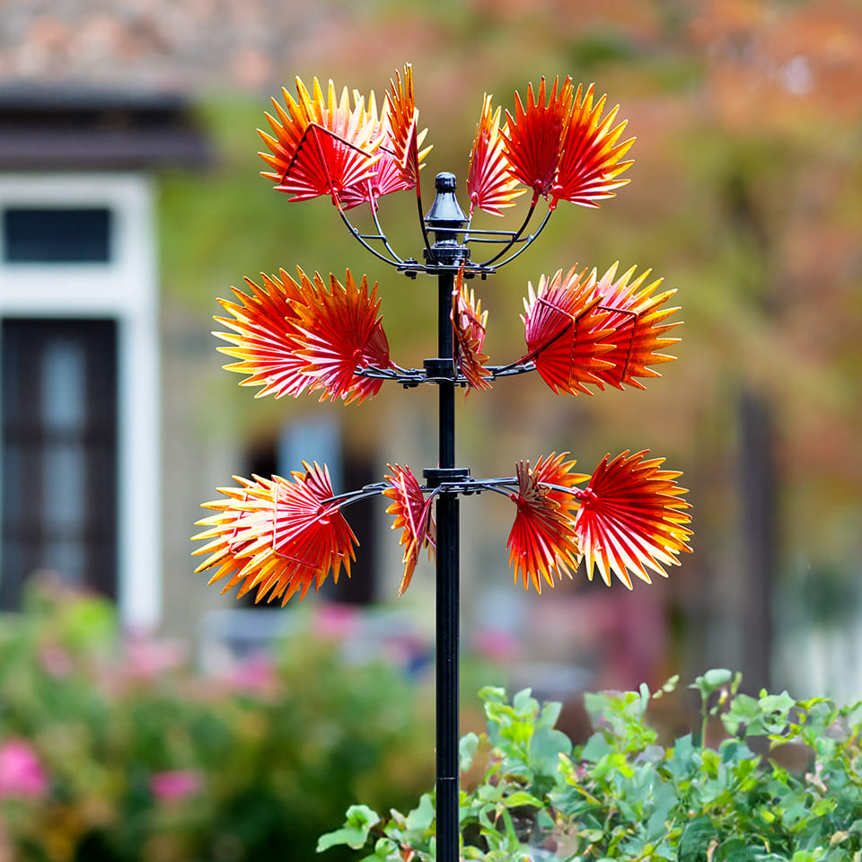 Outdoor Garden & Yadrd Decor Wind Spinner | Cyan Oasis